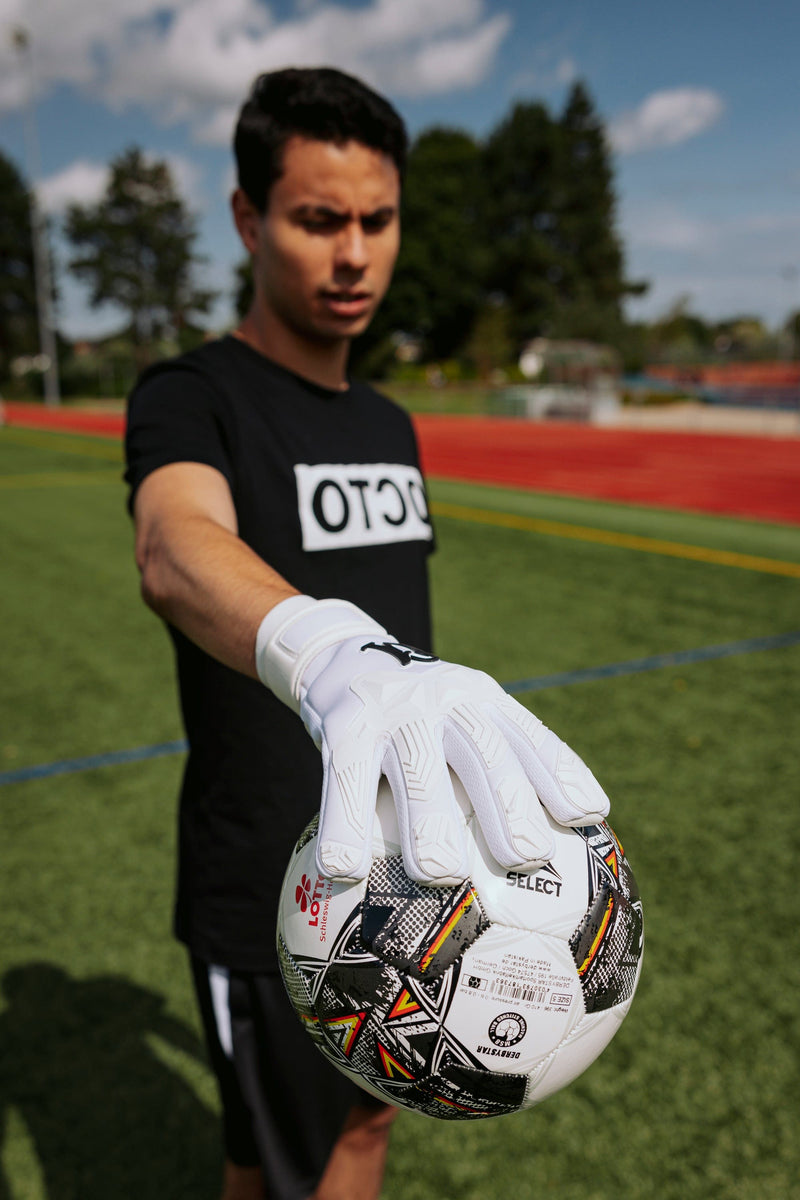 Goalkeeper glove - Ultraflex 2.0 All White – Octo One